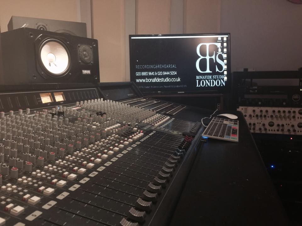 Allen & Heath GS-R24 radiate quality - BonaFideStudio